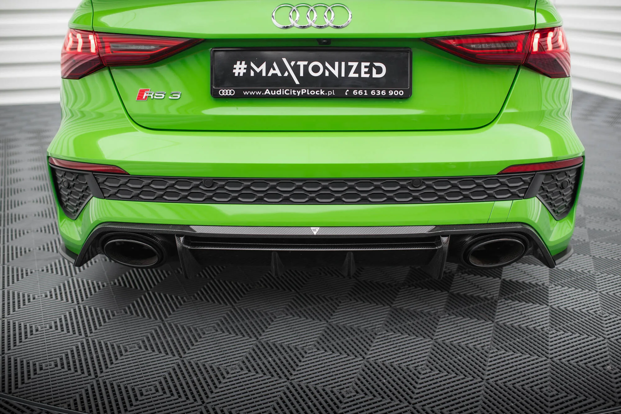 Carbon Fiber Rear Diffuser Audi RS3 8Y – Spojleri.ba